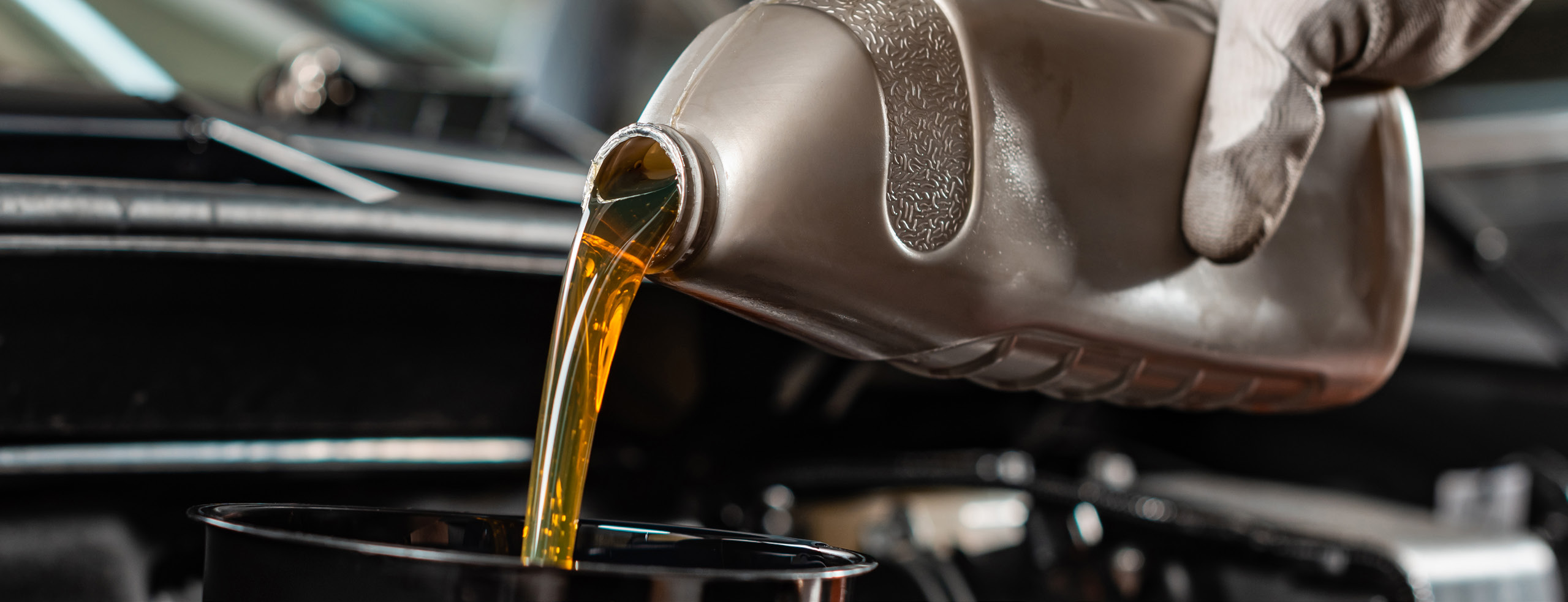 Heavy Duty Truck Sales, Service, & Parts in Terrace | VTC