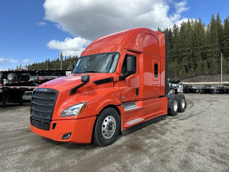 FREIGHTLINER CASCADIA 126 SLEEPER 2025 | Velocity Truck Centres Canada Velocity Truck Centres ...